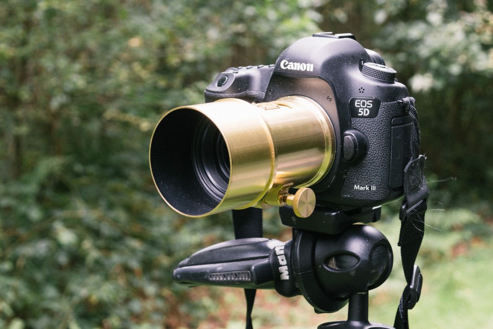 Lomography Petzval DSLR Lens hands on review